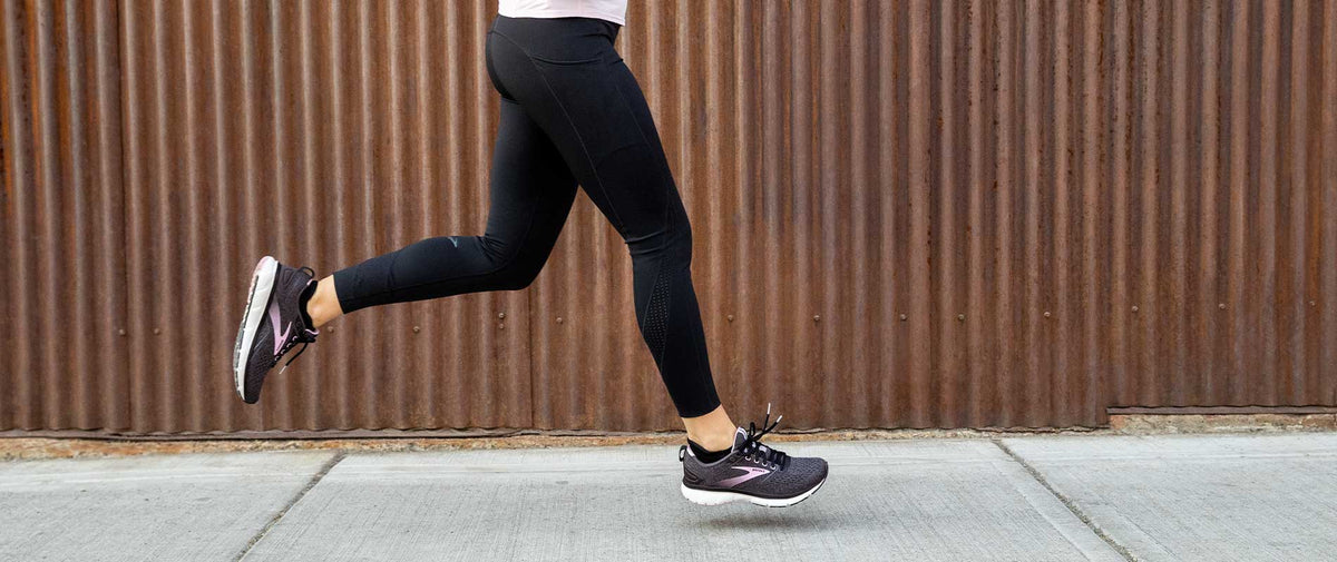 Women's road running shoes | Soccer Sport Fitness